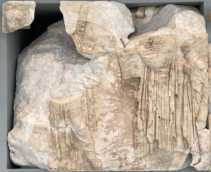 Parthenon. North frieze. Block 8 (VIII) | Acropolis Museum | Official ...